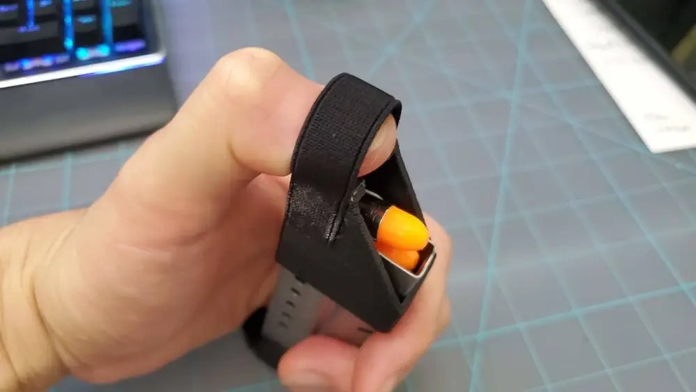 M&P Shield 9mm Speed Loader - 免费 3D 打印模型 - MakerWorld