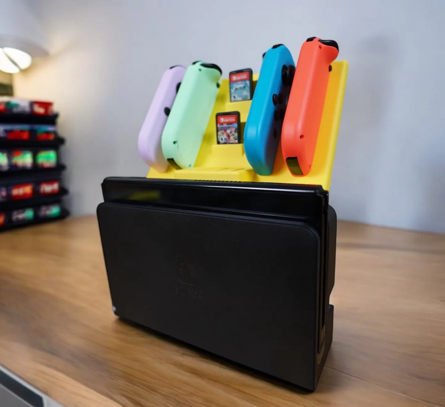 Nintendo Switch Joy-Con & Game Holder 来自 Creat3DWorks - MakerWorld