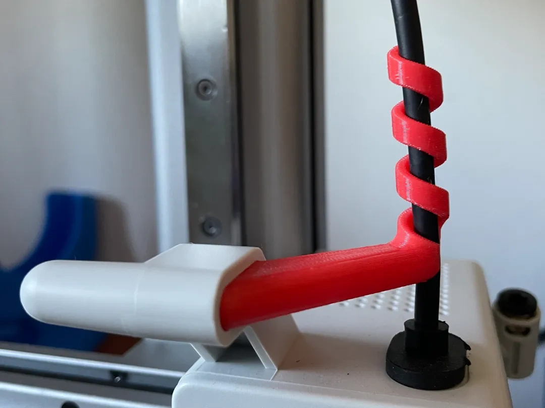 A1mini side cable guide-guida cavo laterale A1mini 来自 Revenge - MakerWorld