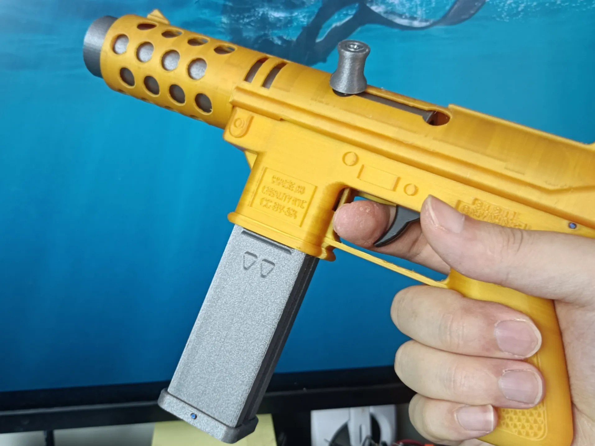 TEC-9飞盘发射器 V1.0 来自 QYM 3D 脑洞造物秦一鸣 - MakerWorld