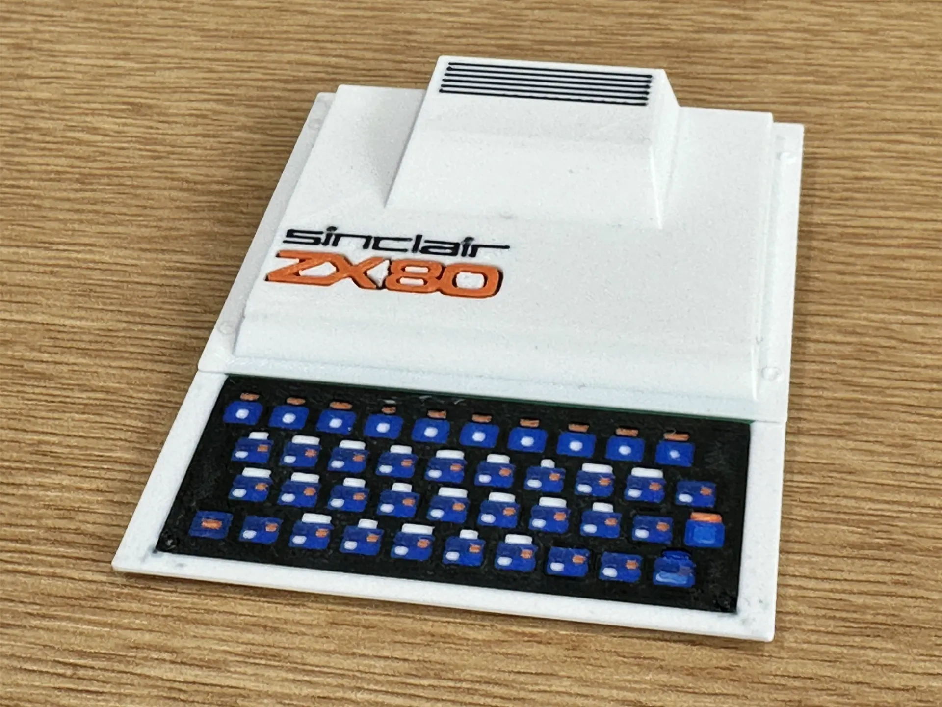 辛克莱ZX80微型电脑模型 来自 HexFF - MakerWorld