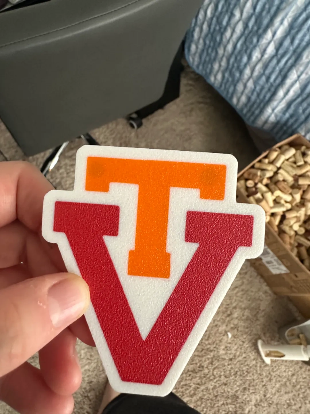 Retro Virginia Tech Logo Magnet 来自 goldiesvinyl - MakerWorld