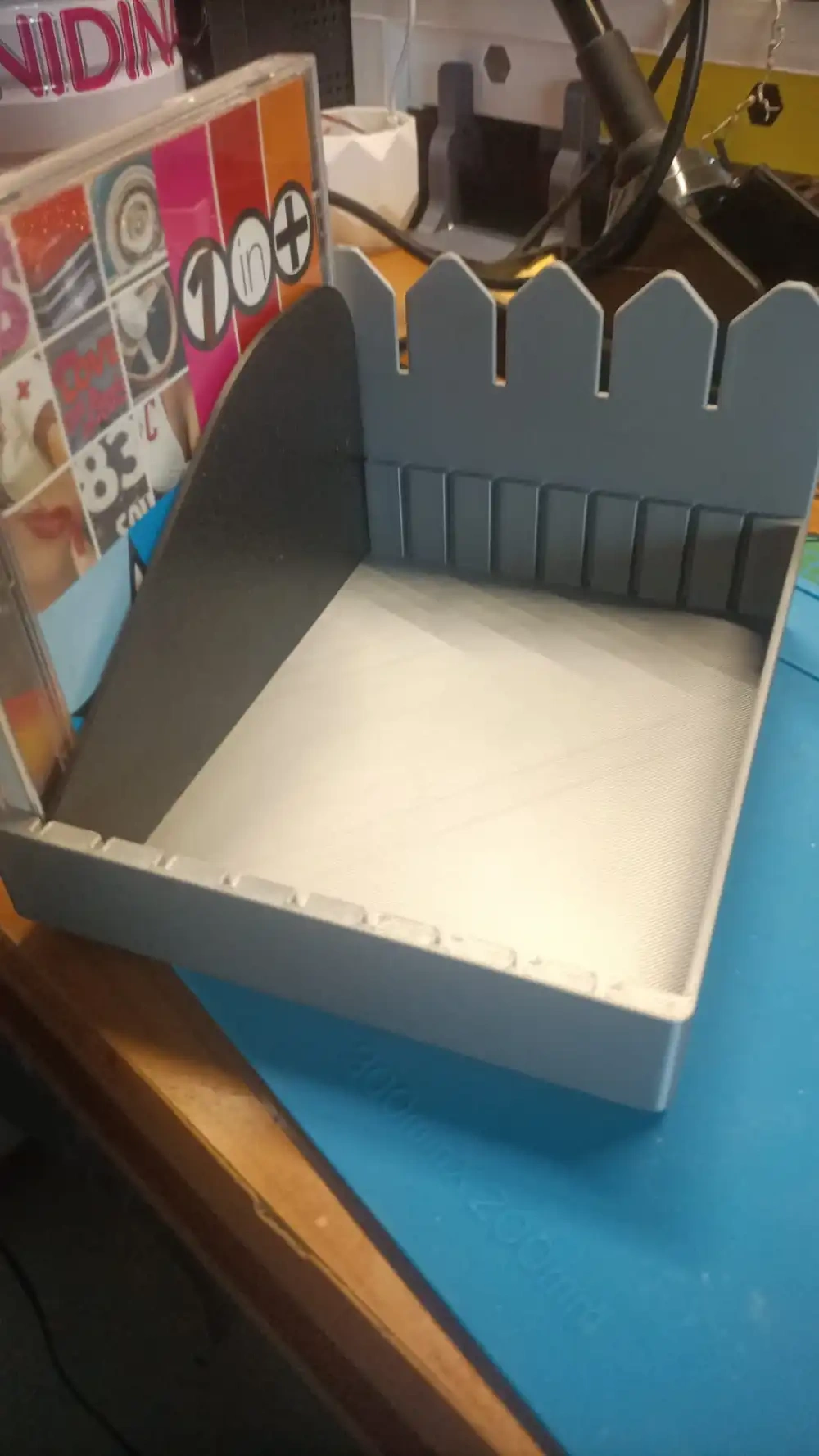 CD收纳盒 – 3D打印的整理器 来自 dzpex MakerWorld：免费下载 3D 模型