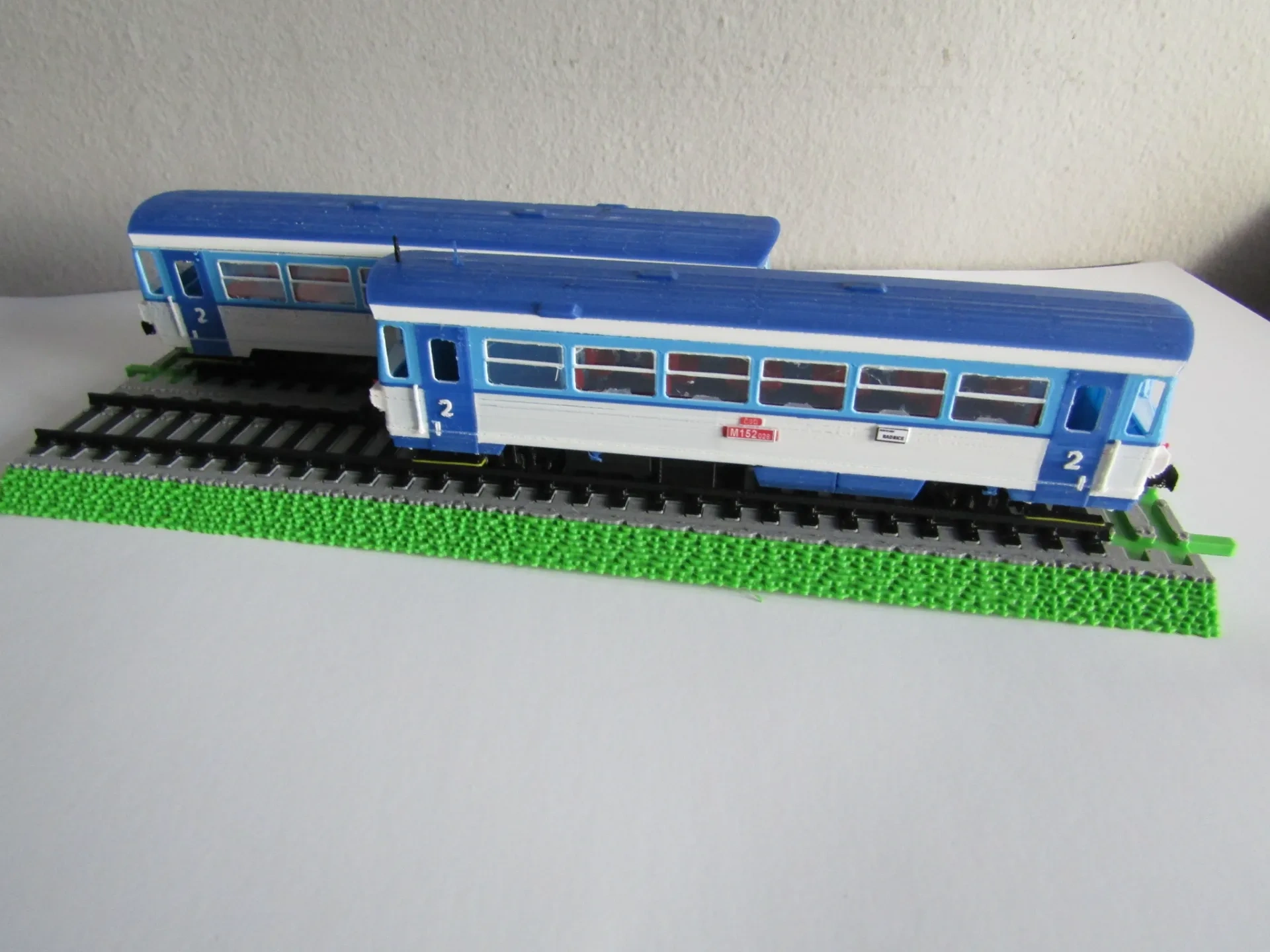 M152.0+Blm型捷克铁路柴油动车组 (Najbrt涂装) H0比例模型 来自 Petr L. - MakerWorld