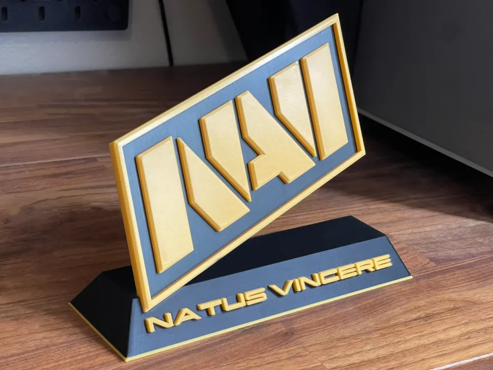 NAVI 标志和底座 来自 VeloxCreations MakerWorld：免费下载 3D 模型