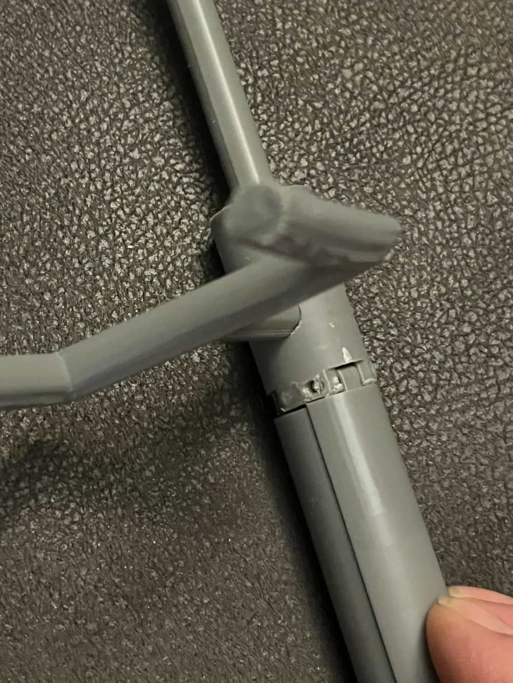 迷你吉他架 来自 ML Innovation - MakerWorld