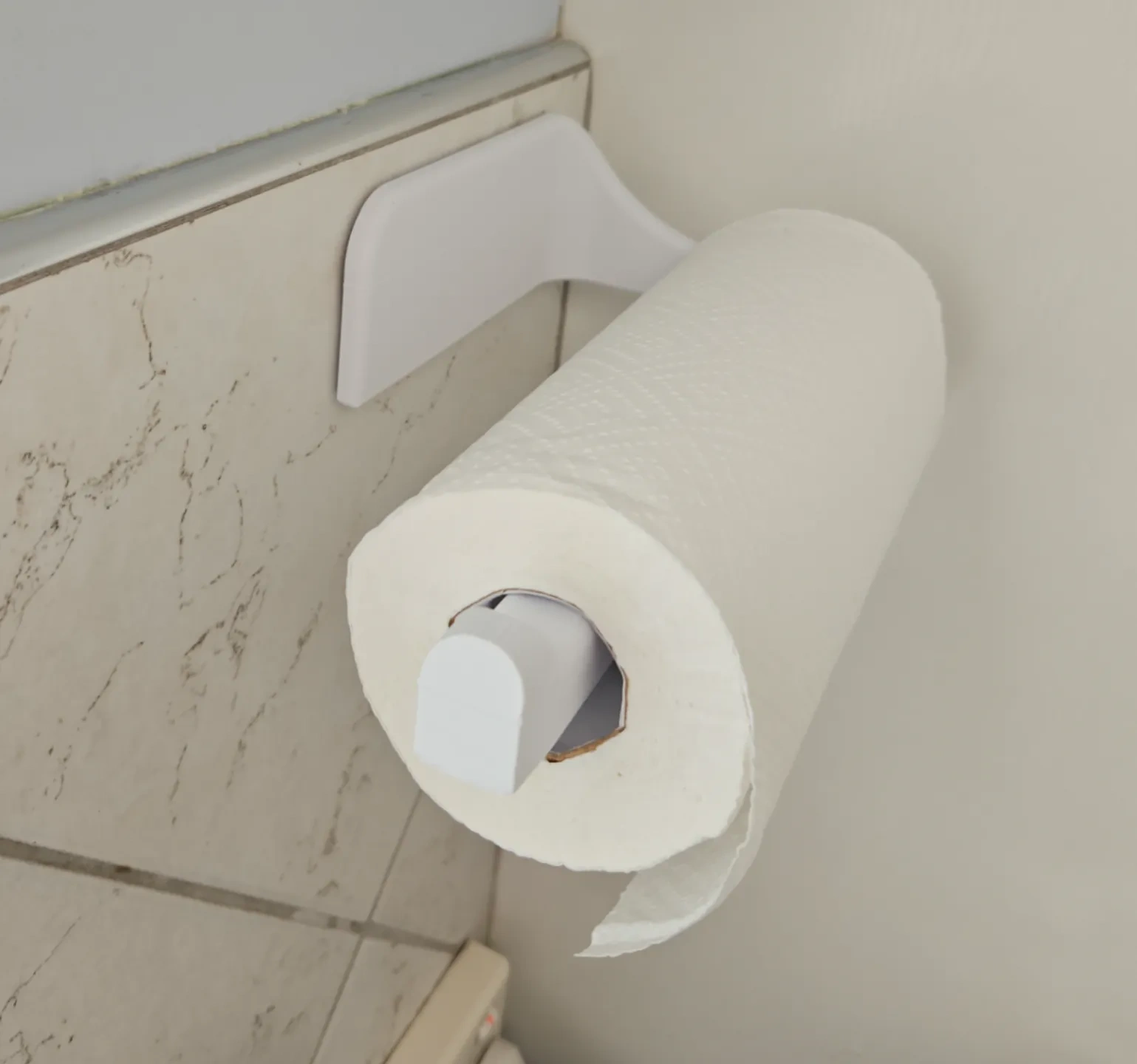 厨房纸巾架（螺丝或粘贴） 来自 Wiseone - MakerWorld