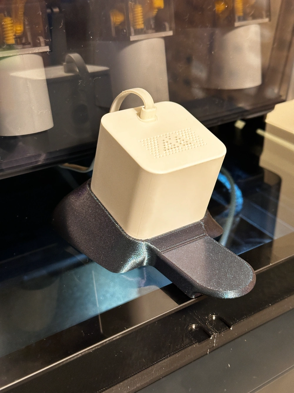 适用于Bambu顶盖的Wyze cam v3支架 来自 madizmo - MakerWorld