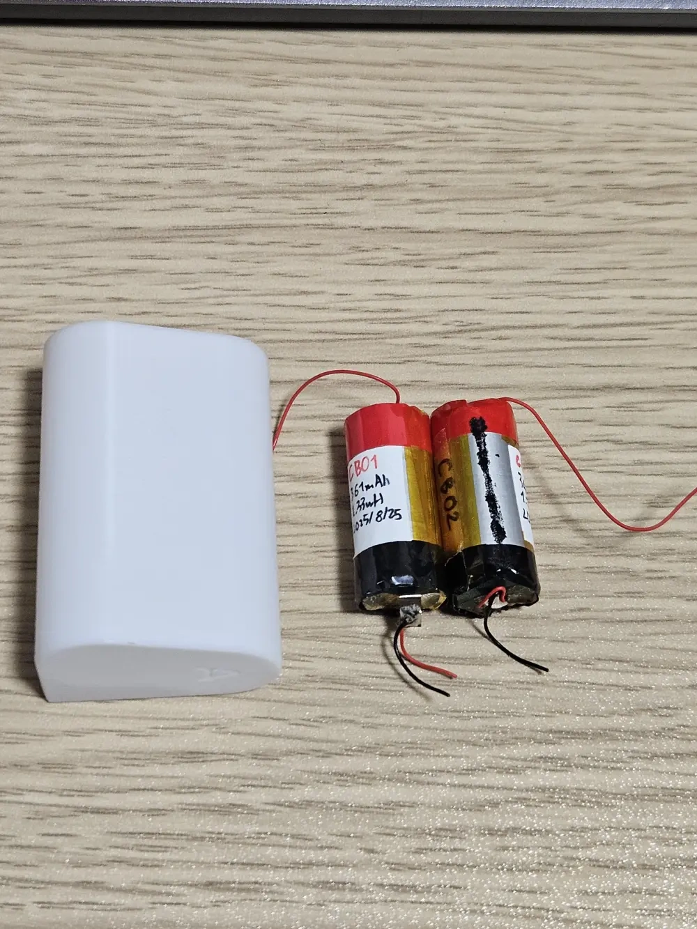 适用于 SwitchBot Lock Pro 的电池盒 - 免费 3D 打印模型 - MakerWorld