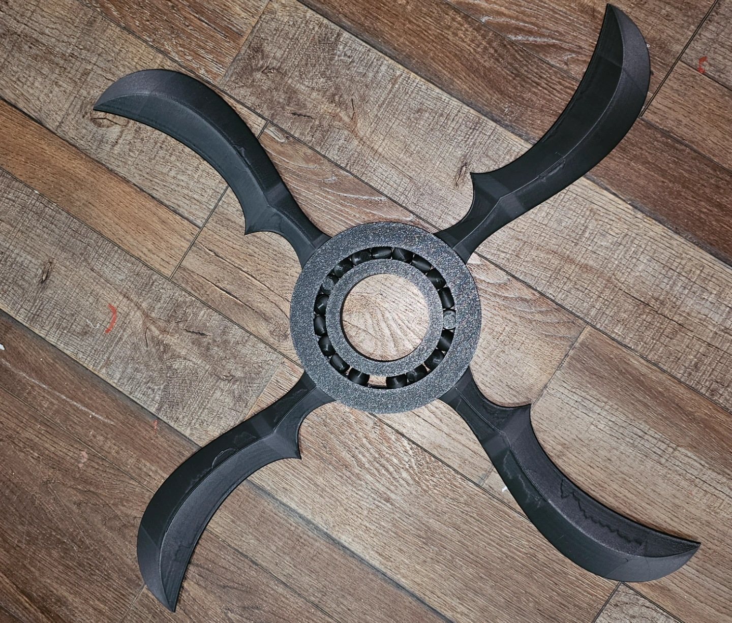 Very large spinning shuriken Naruto 来自 ProtoDad - MakerWorld