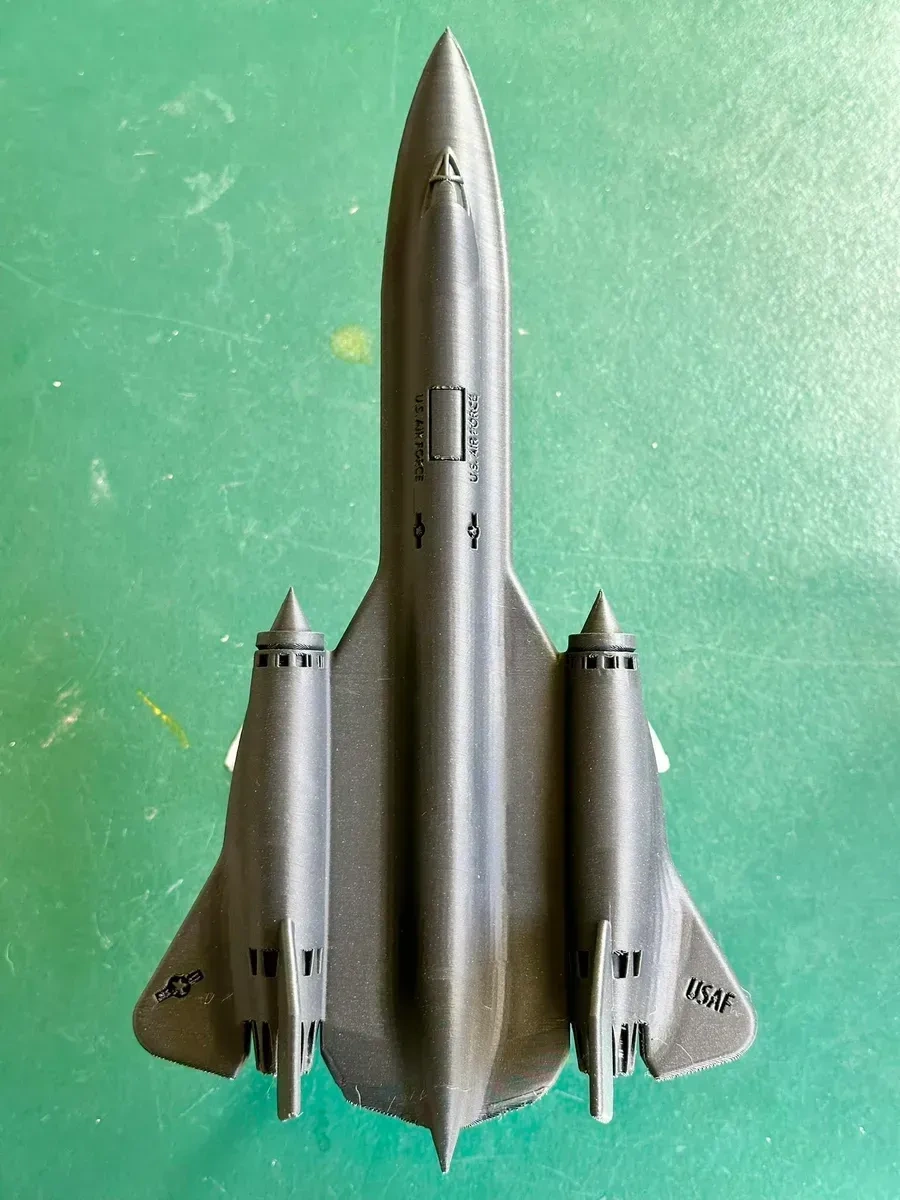 组装改进型SR-71黑鸟飞机，含2个底座 二次创作 - 来自 Faran3DMakerWorld：免费下载 3D 模型