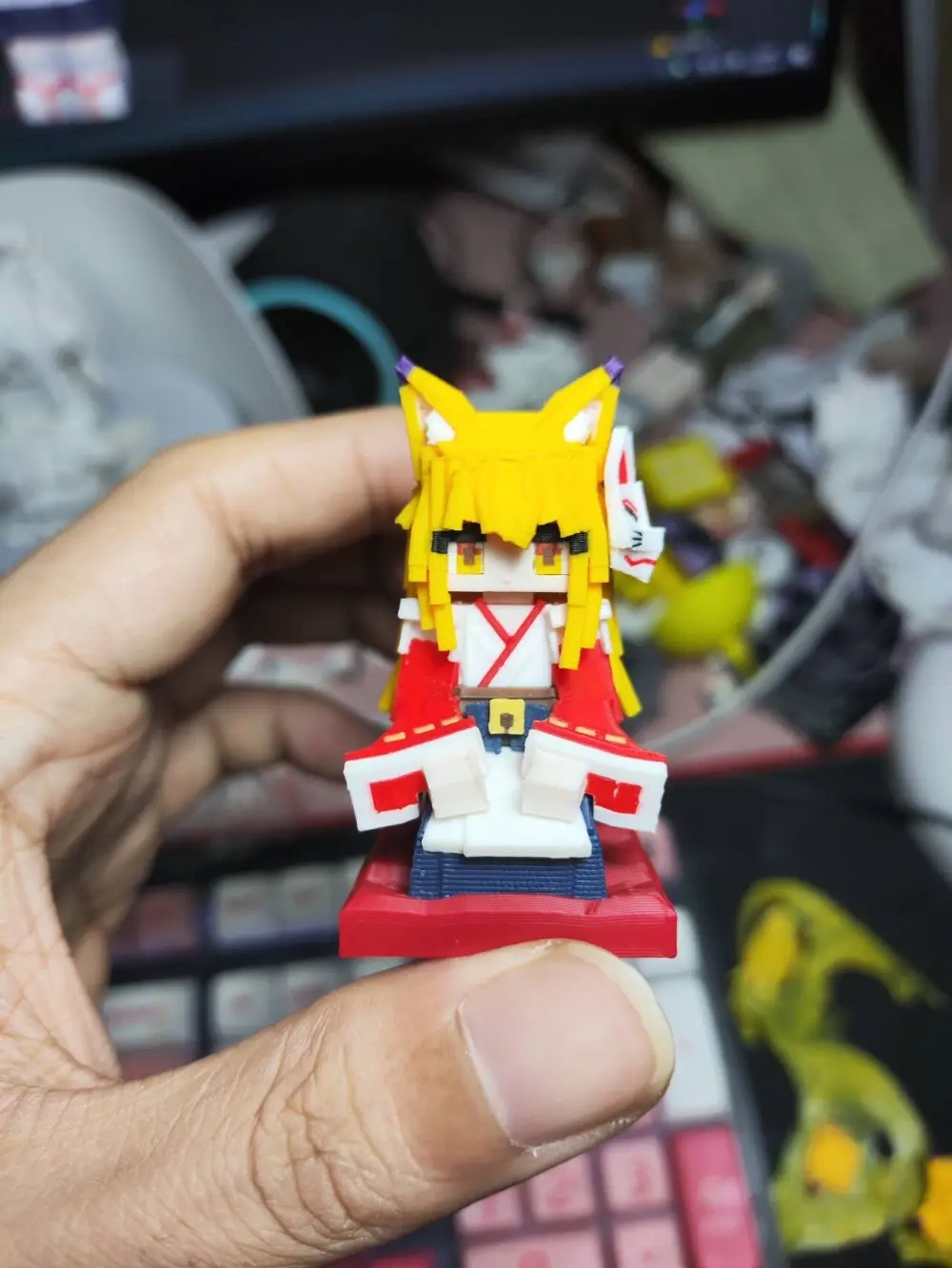 我的世界YSM酒狐蹲坐 - 免费 3D 打印模型 - MakerWorld