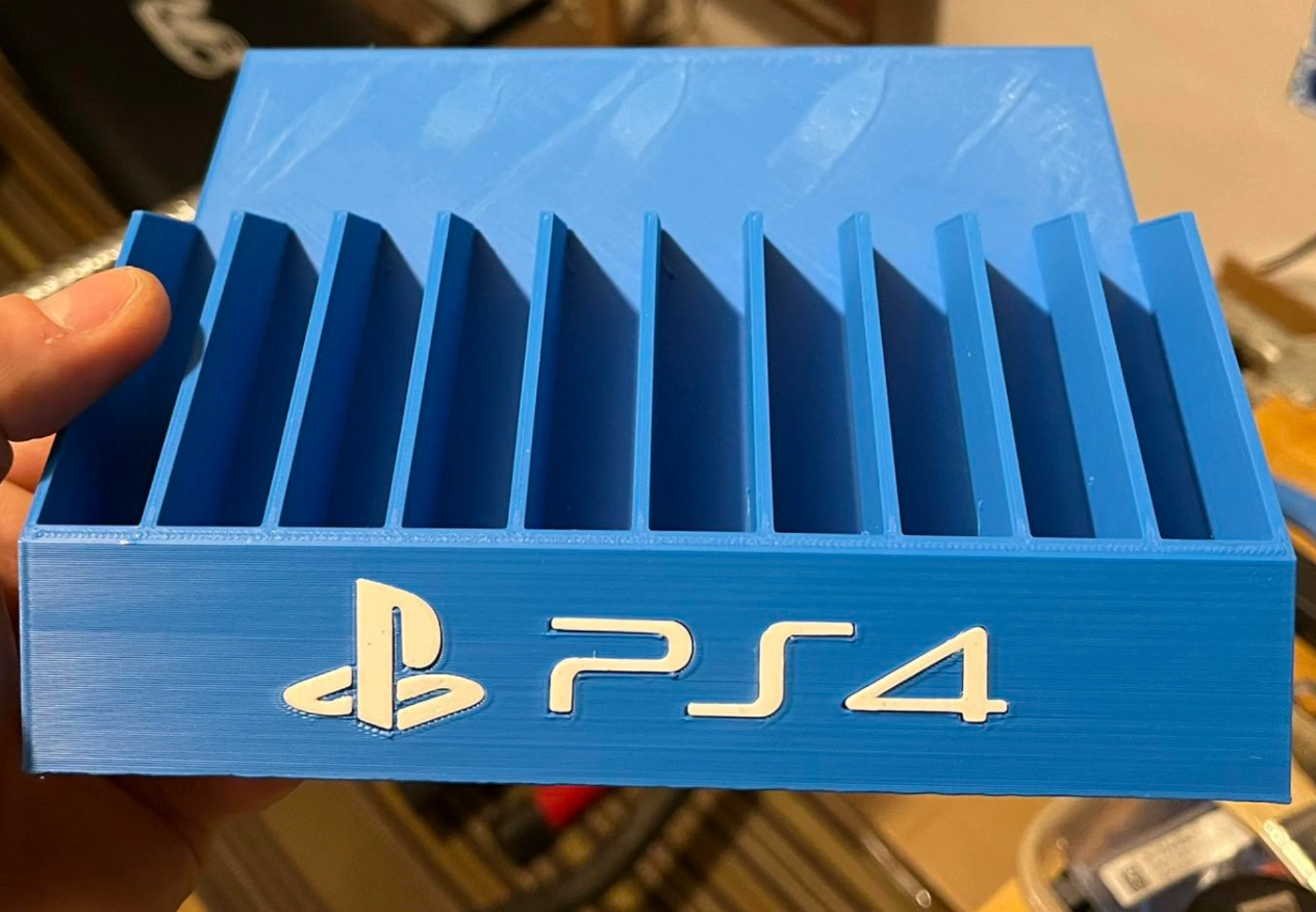 PS4游戏支架 来自 Ainon3Dprint - MakerWorld