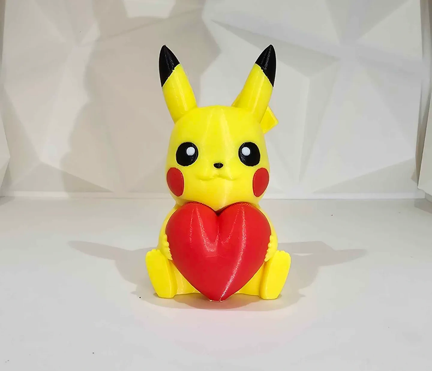 宝可梦-情人节皮卡丘（无需支撑） 来自 SnapPrint3D_SuperCrazyPrints - MakerWorld