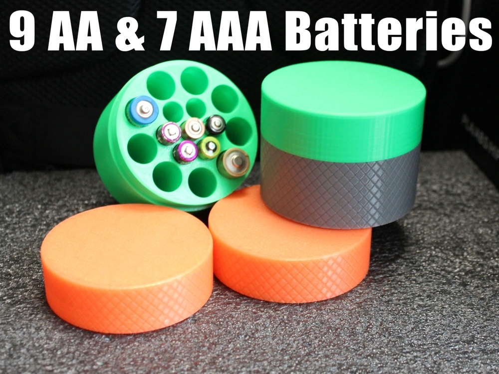 Compact Combined AA and AAA Batteries Travel Case 来自 We Be Printin ...