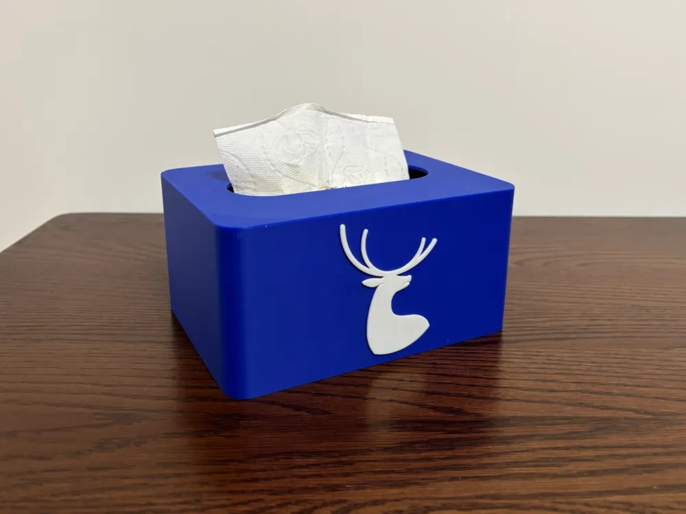 瑞幸咖啡造型纸巾盒（抽纸盒） 来自 红领巾中国区 MakerWorld：免费下载 3D 模型