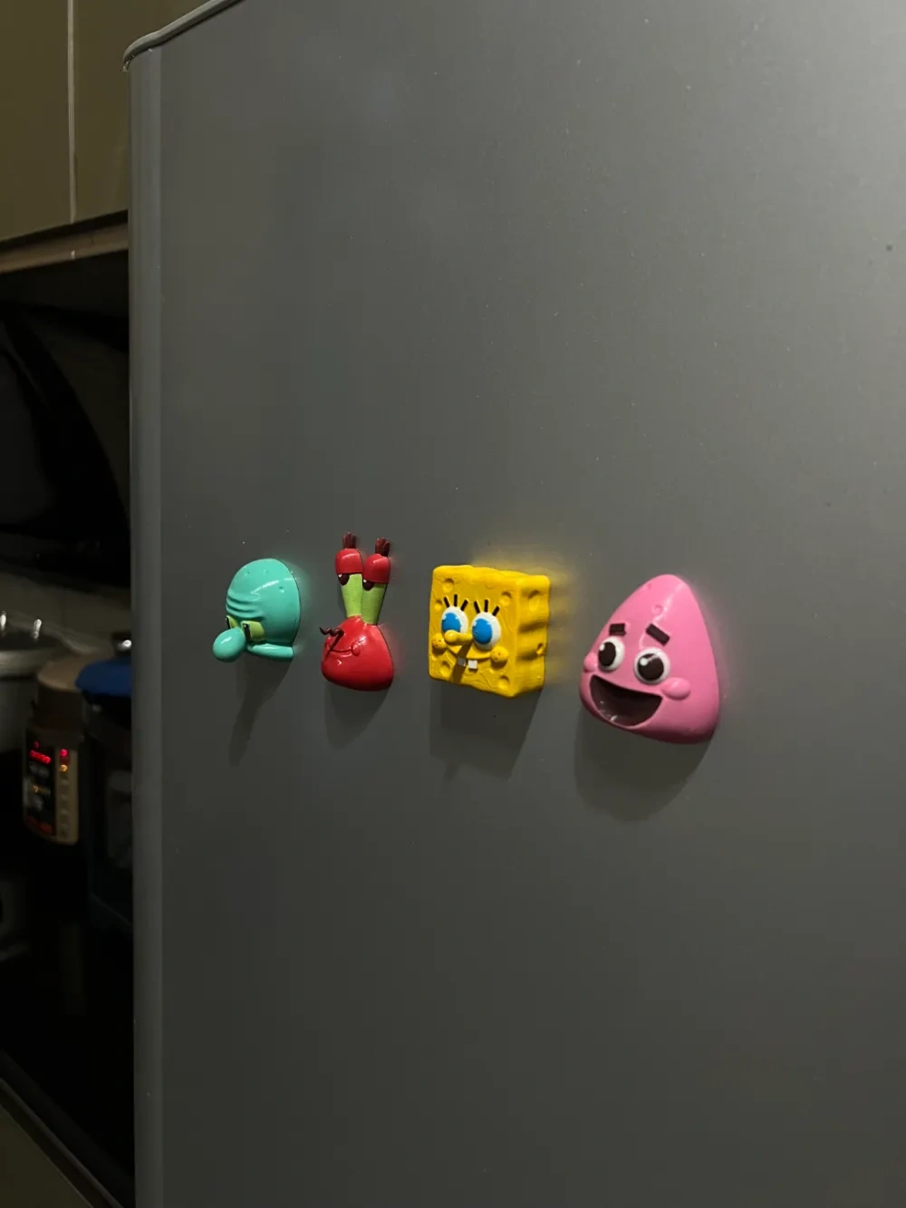 Spongebob 海绵宝宝系列冰箱贴第一期（无需支撑） 来自 独角哥哥 MakerWorld：免费下载 3D 模型