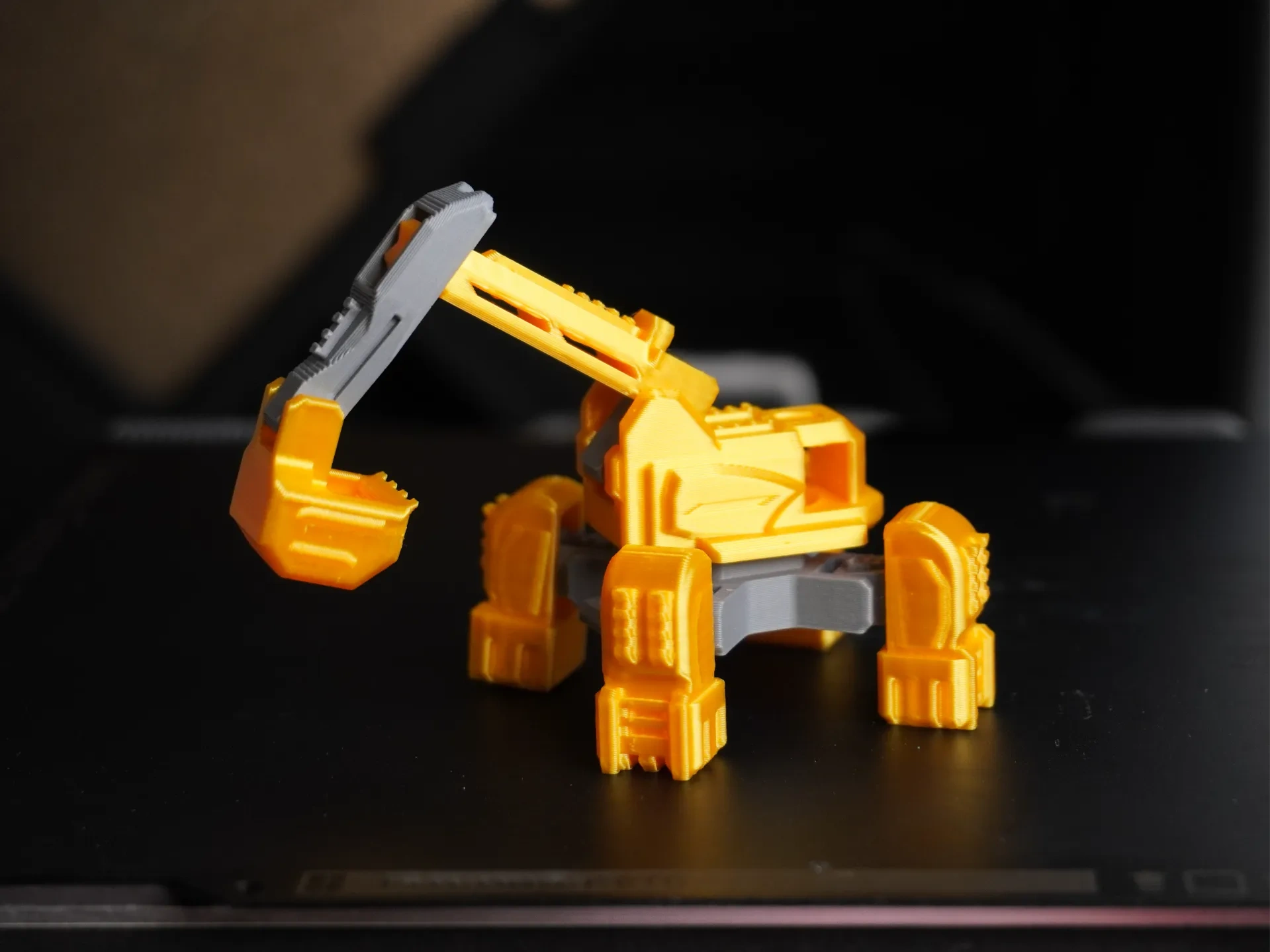 挖掘机机械臂模型套件 来自 Kit Crafters - MakerWorld