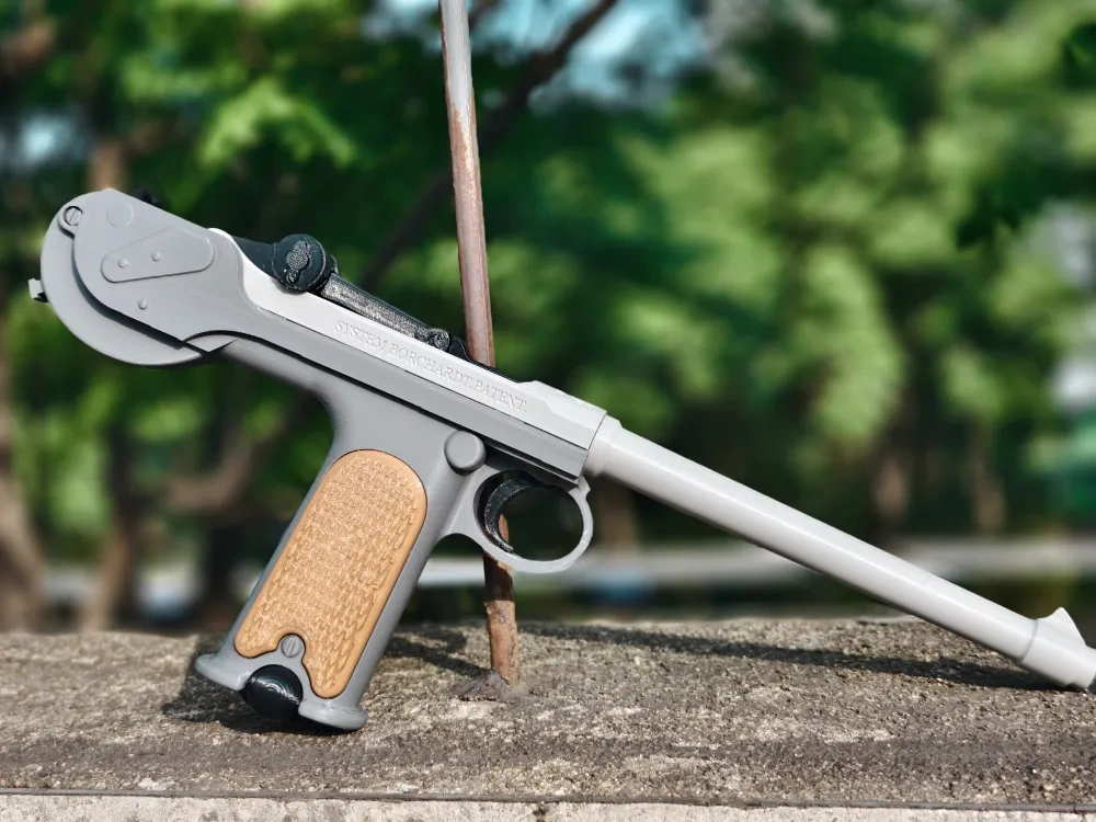 一战Borchardt C93经典玩具模型（P08的前身）（不能发射） 来自 补补觉去 MakerWorld：免费下载 3D 模型