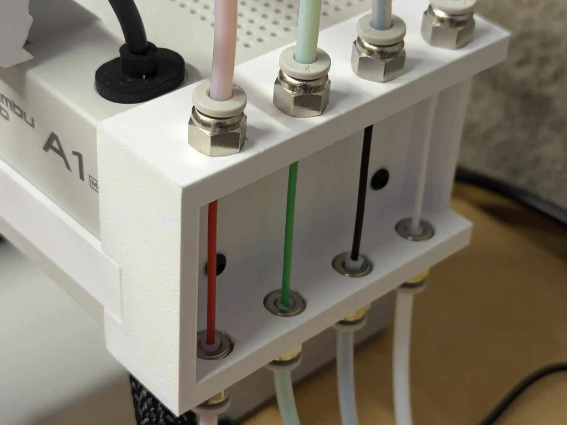 RMFC - Rapid manual filament changer 来自 Phoenix-Prints - MakerWorld
