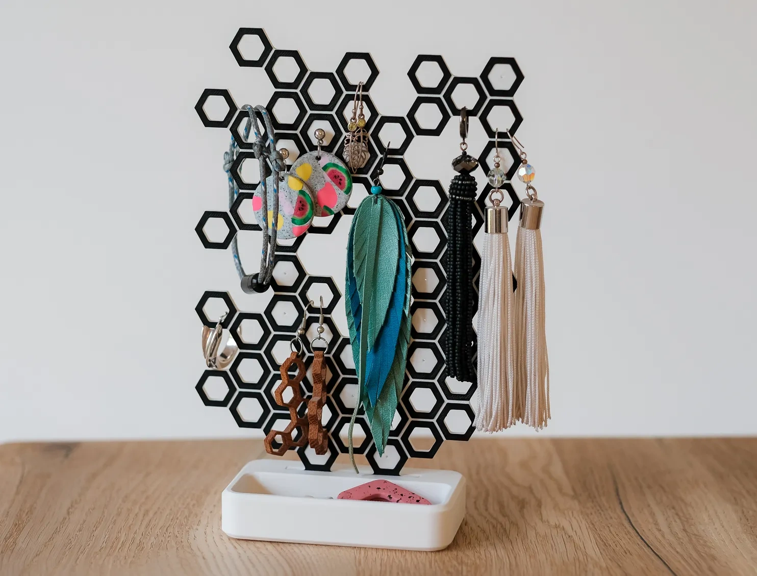 Earring Holder/Organiser Stand 来自 KL Worx - MakerWorld