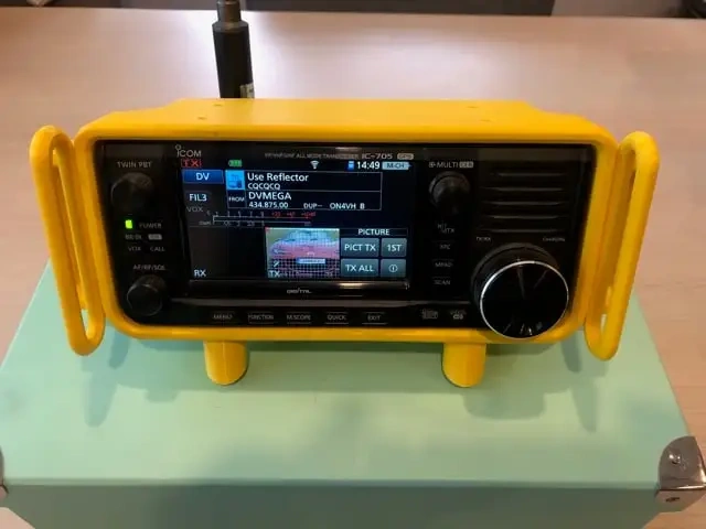 Icom IC-705外壳 来自 摩尔斯电马 MakerWorld：免费下载 3D 模型