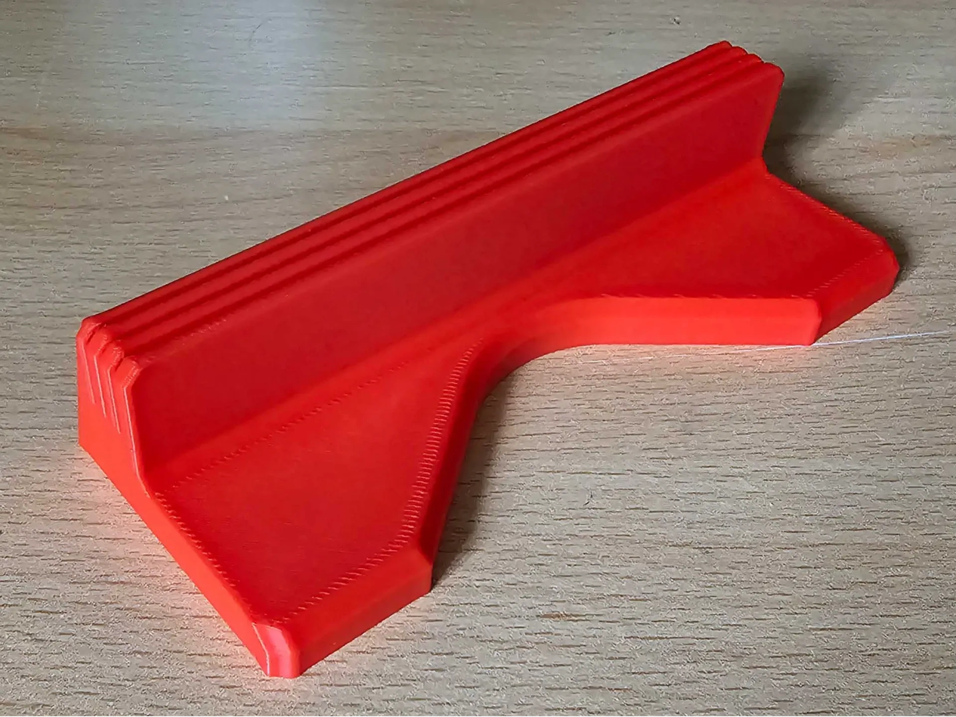 Bambu P1S build plate stand - stealth profile 来自 monkeyfinger - MakerWorld