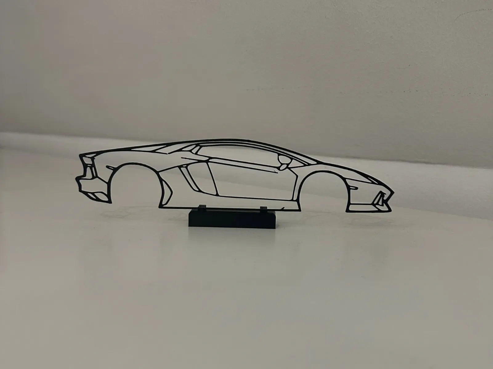 Lamborghini Aventador Silhouette 来自 yakup29 - MakerWorld