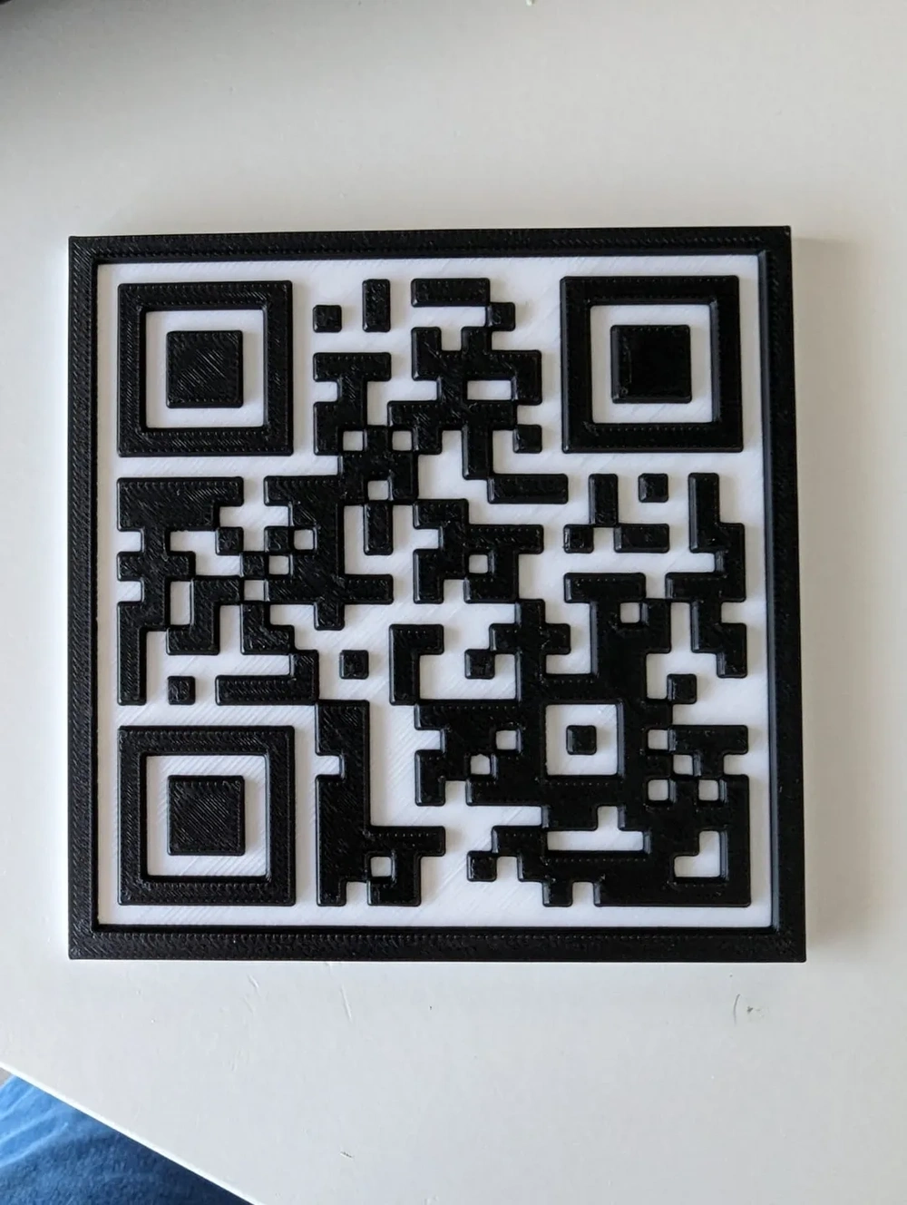 Surprise QR coaster (Rickroll) 来自 Alex.M - MakerWorld