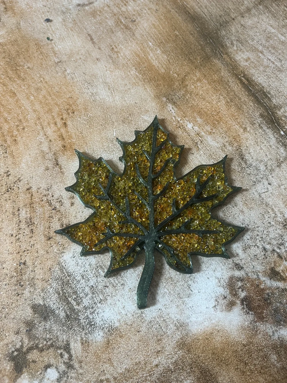 废物利用 变色硅珠画 硅语秋韵 仅9g 来自 葬爱焚天 MakerWorld：免费下载 3D 模型