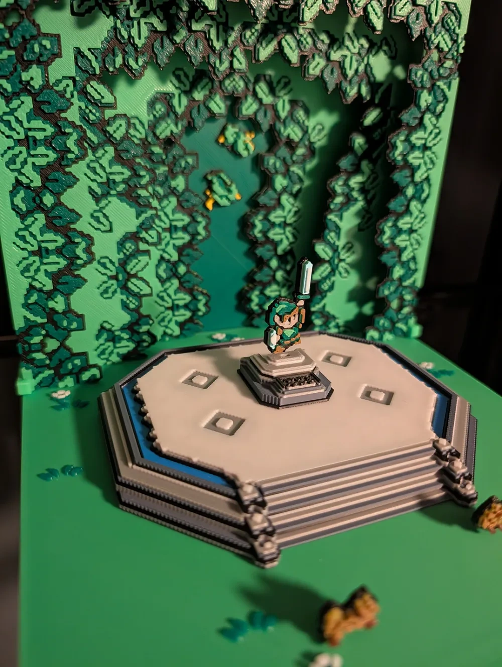 塞尔达传说：众神的三角力量大师之剑微缩景观 来自 LayeredPixels by Tomas MakerWorld：免费下载 3D 模型