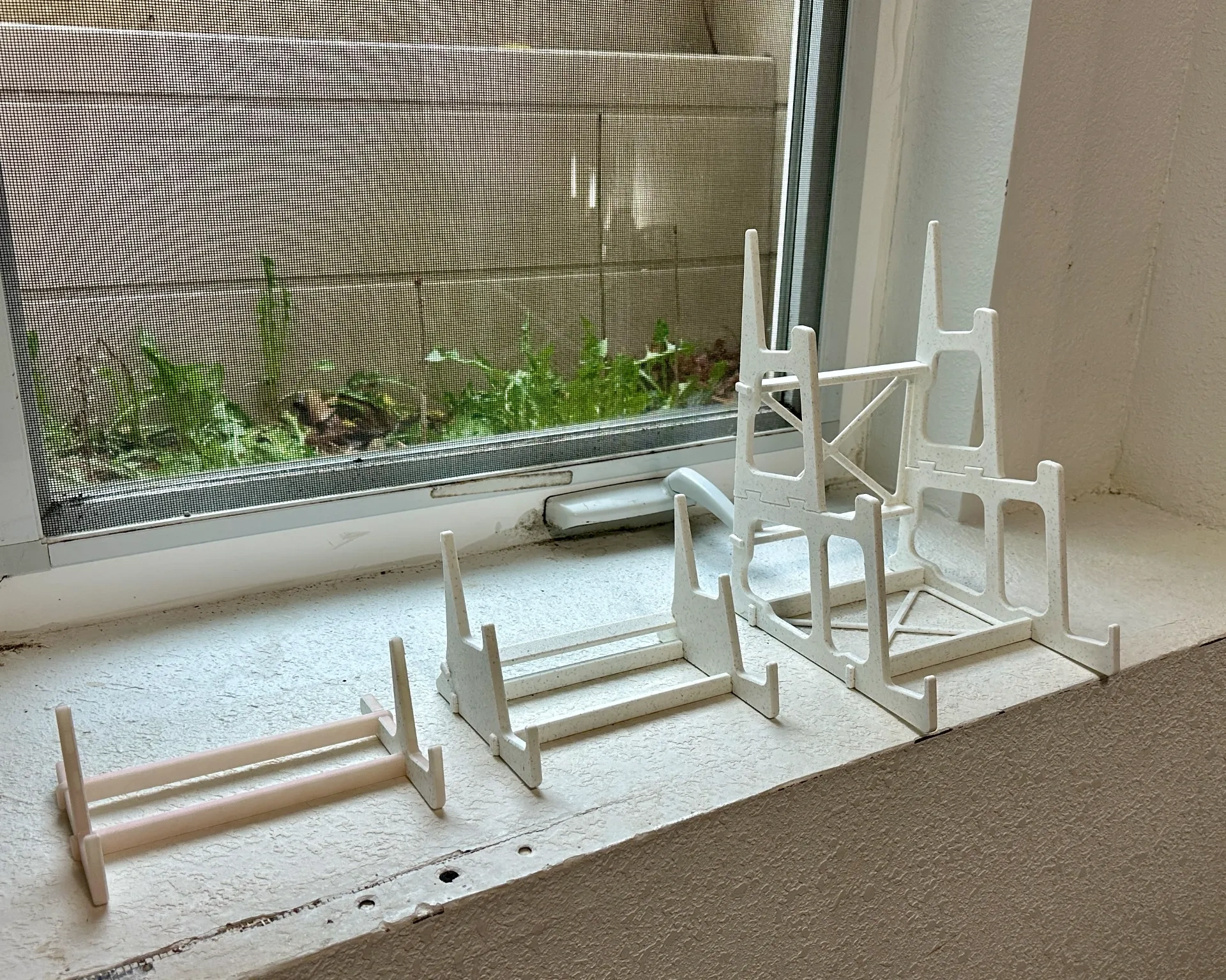 键盘展示支架 - 包含CAD 来自 JakeP_3D MakerWorld：免费下载 3D 模型