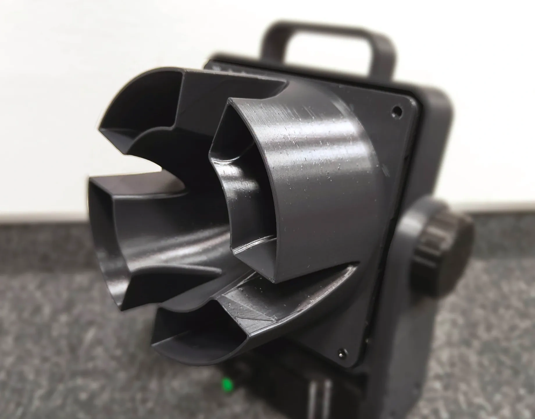 140mm fan blower / airflow amplifier / Noctua desk 来自 Fisz - MakerWorld