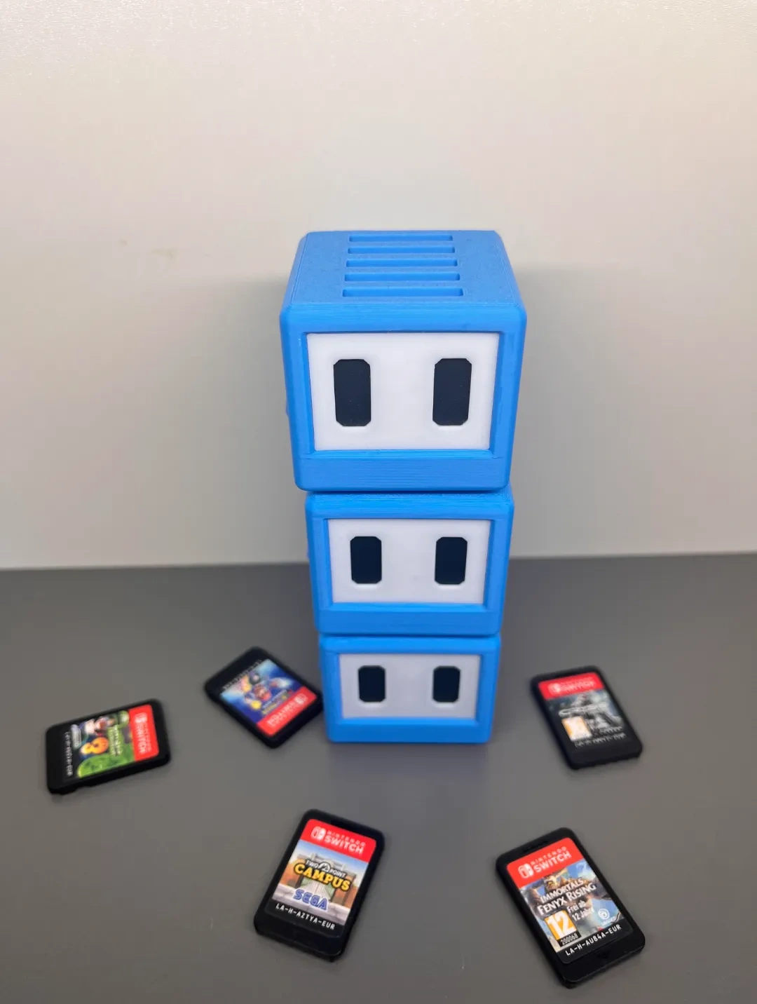 Nintendo Switch游戏卡带收纳盒 HAPPY CUBE风格 来自 MDSmedes MakerWorld：免费下载 3D 模型