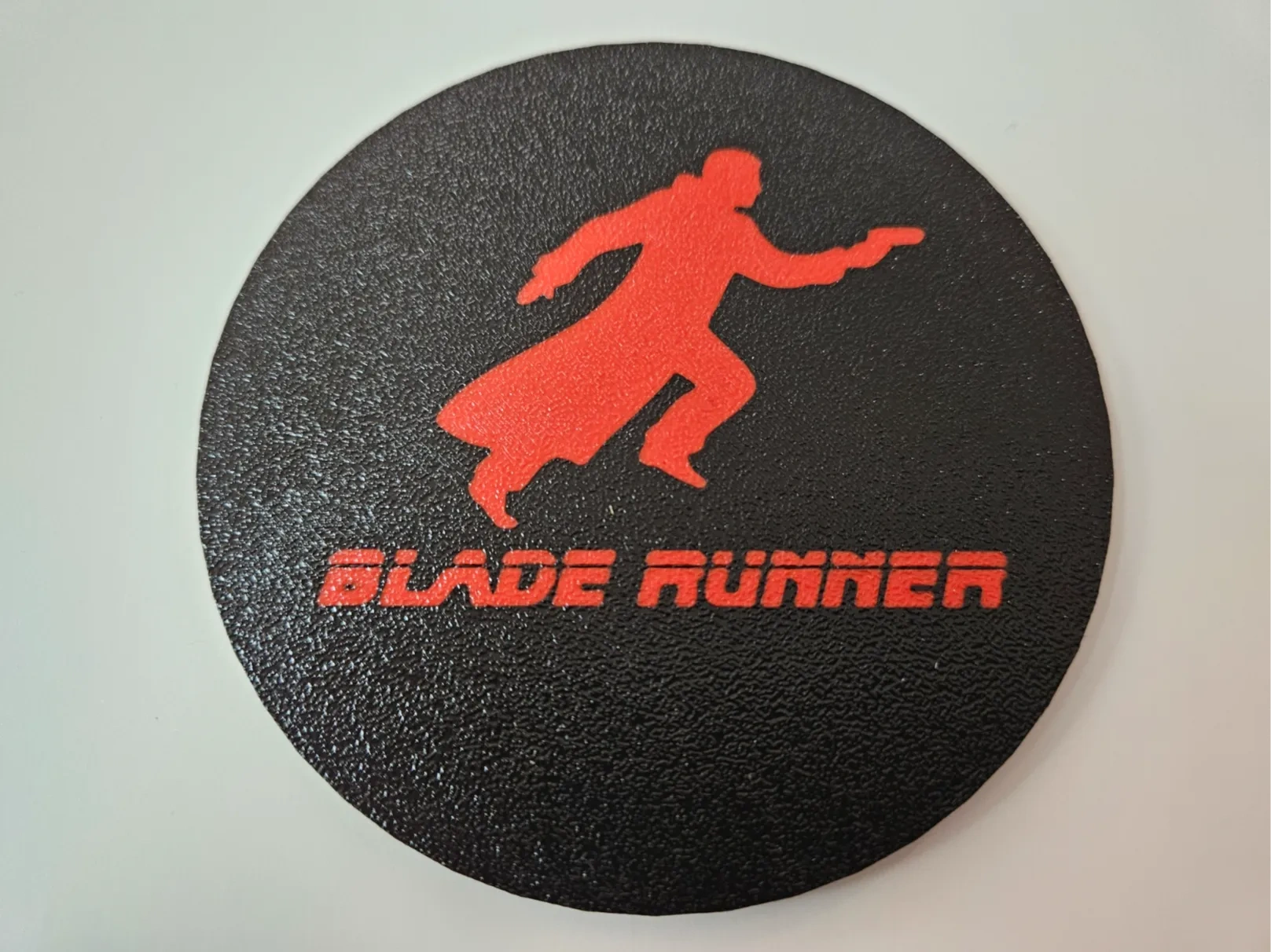 银翼杀手杯垫 来自 Derek - MakerWorld