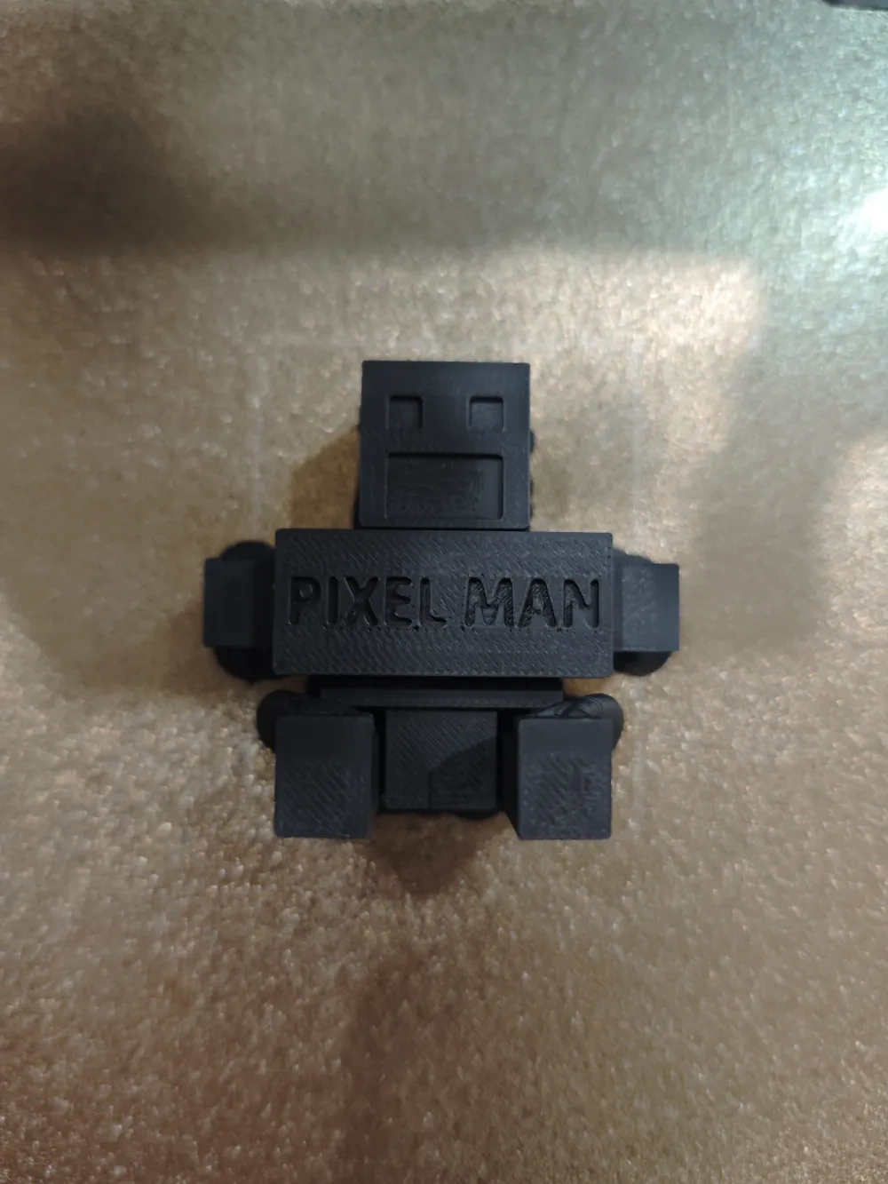 机器人-像素小人Pixel Man 来自 CLLLOUD LabMakerWorld：免费下载 3D 模型
