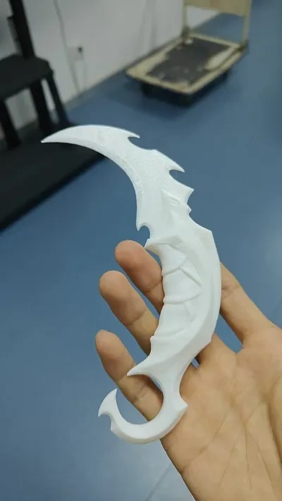 瓦罗兰特长剑皮肤 集智诡巢 Hivemind sword 来自 半个栗子 - MakerWorld