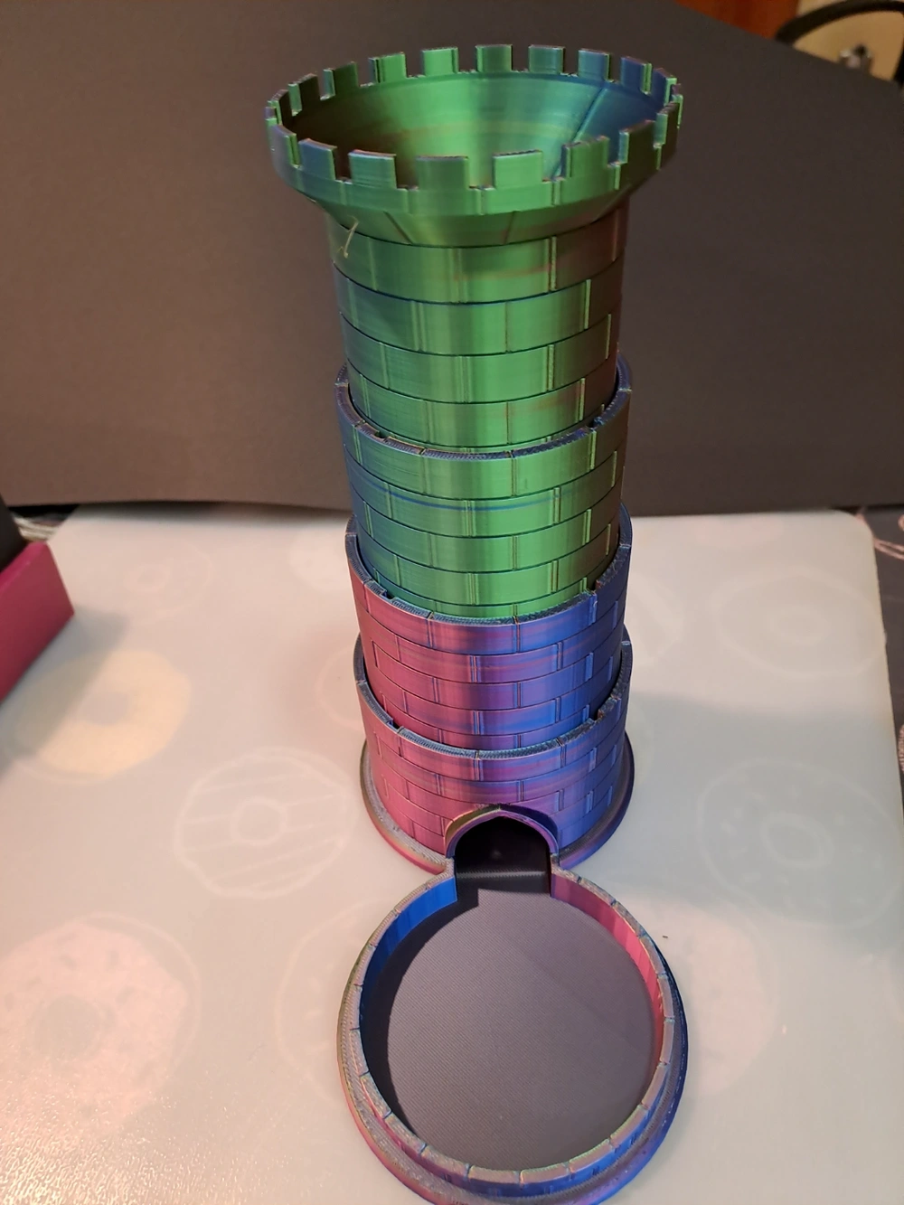 Collapsible dice tower 来自 Poli27 - MakerWorld