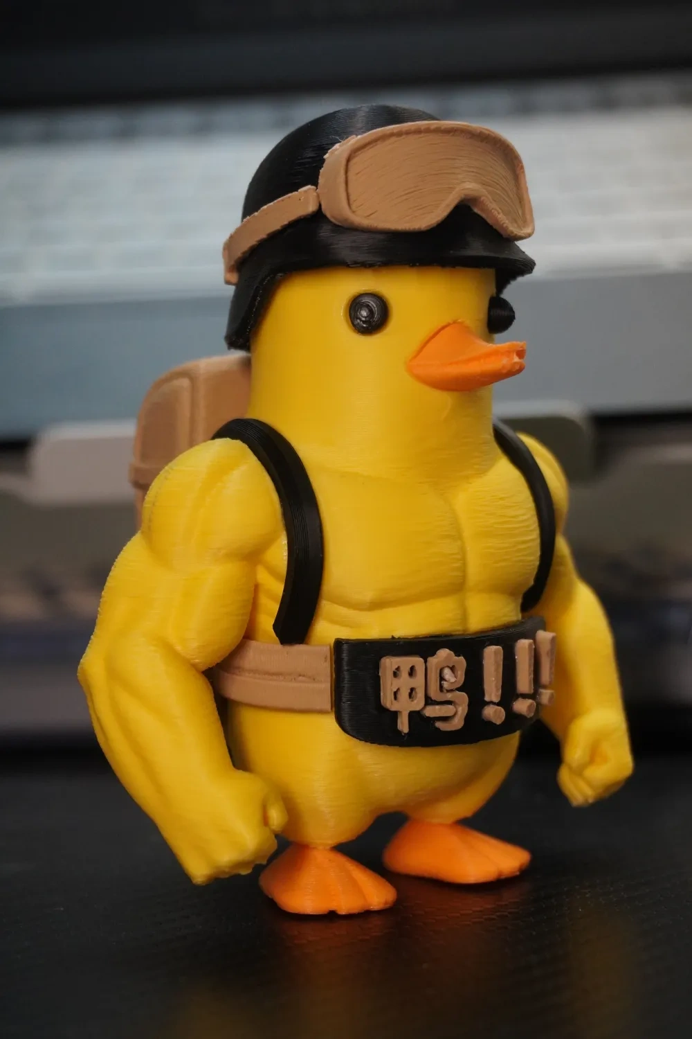 逃离鸭科夫肌肉鸭（分色打印） - 免费 3D 打印模型 - MakerWorld