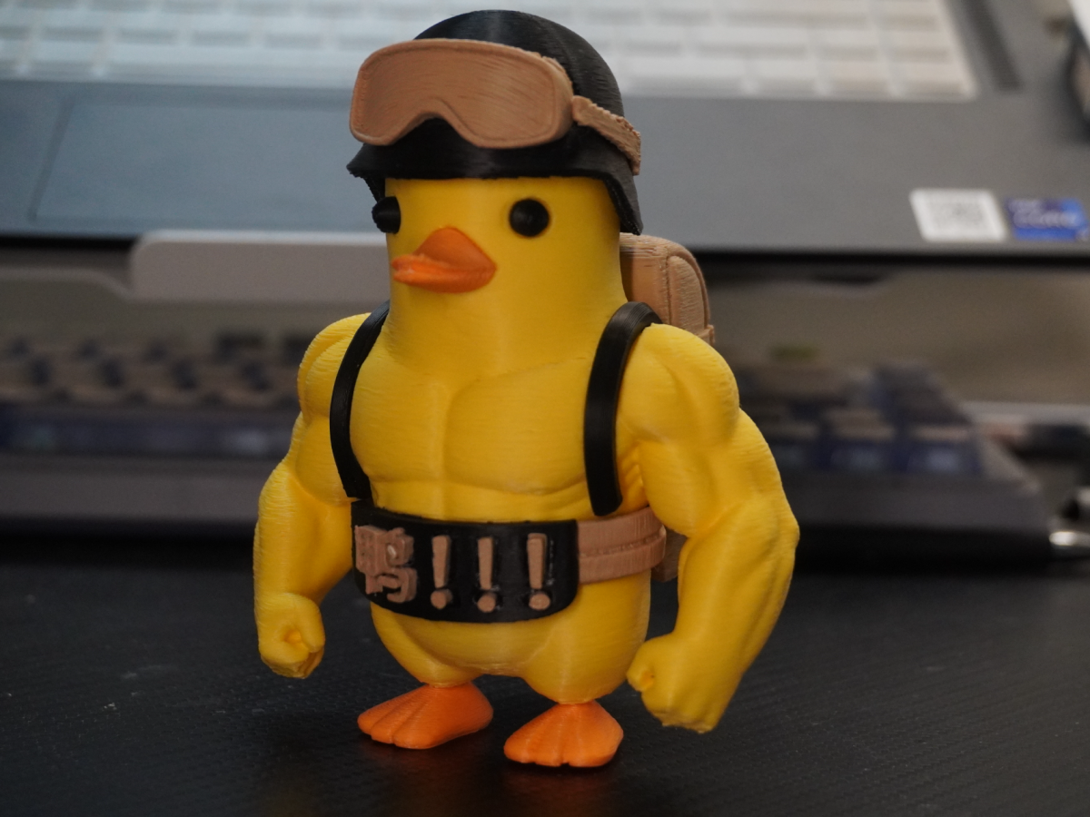 逃离鸭科夫肌肉鸭（分色打印） - 免费 3D 打印模型 - MakerWorld