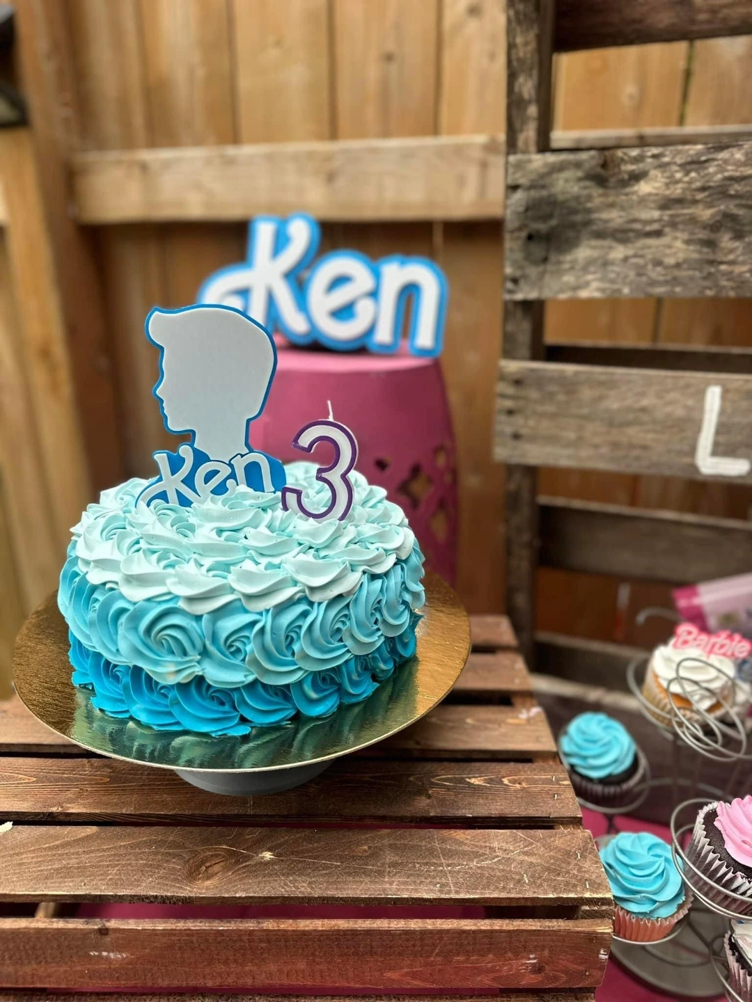 Ken Cake Topper 来自 Filamaze - MakerWorld