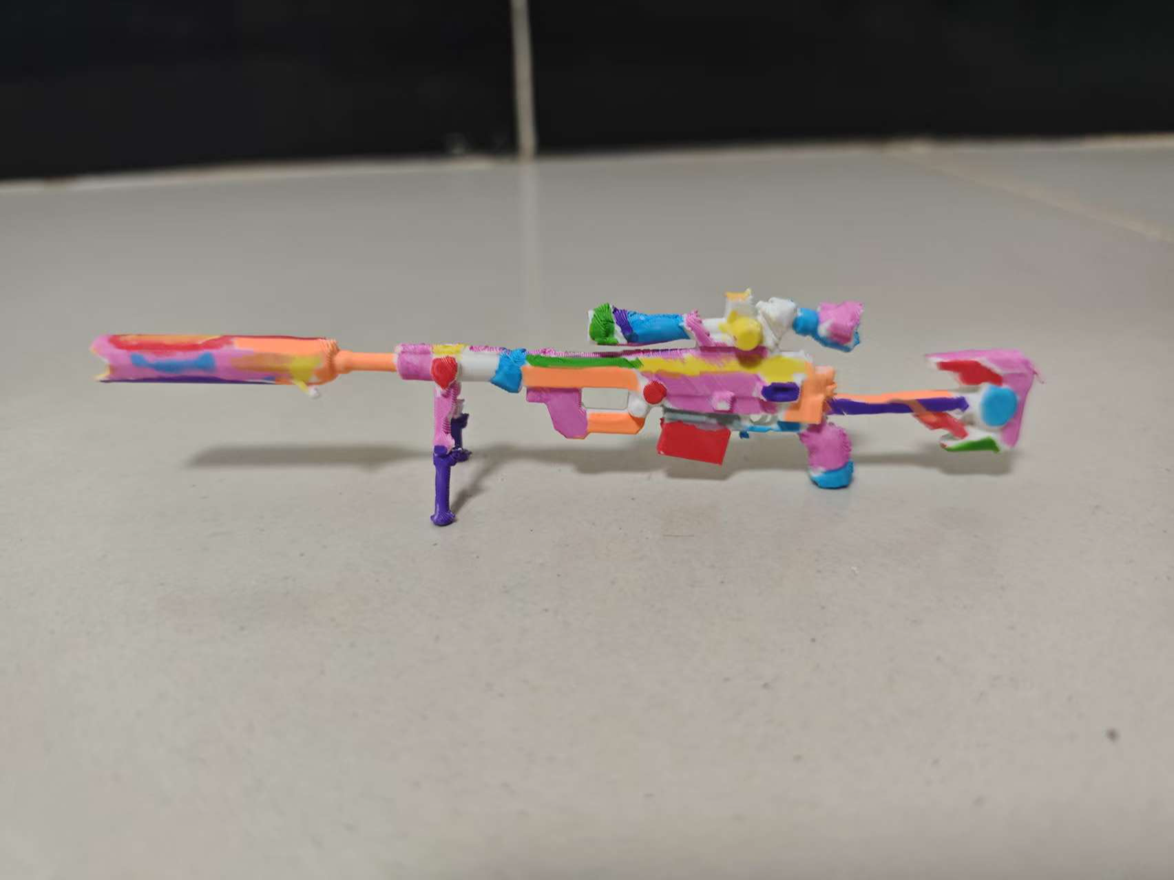 CF穿越火线枪—幻神（白膜） 来自 等枫FDM MakerWorld：免费下载 3D 模型