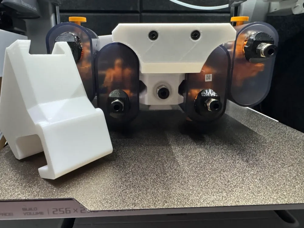 AMS Nano 来自 Ro0b - MakerWorld