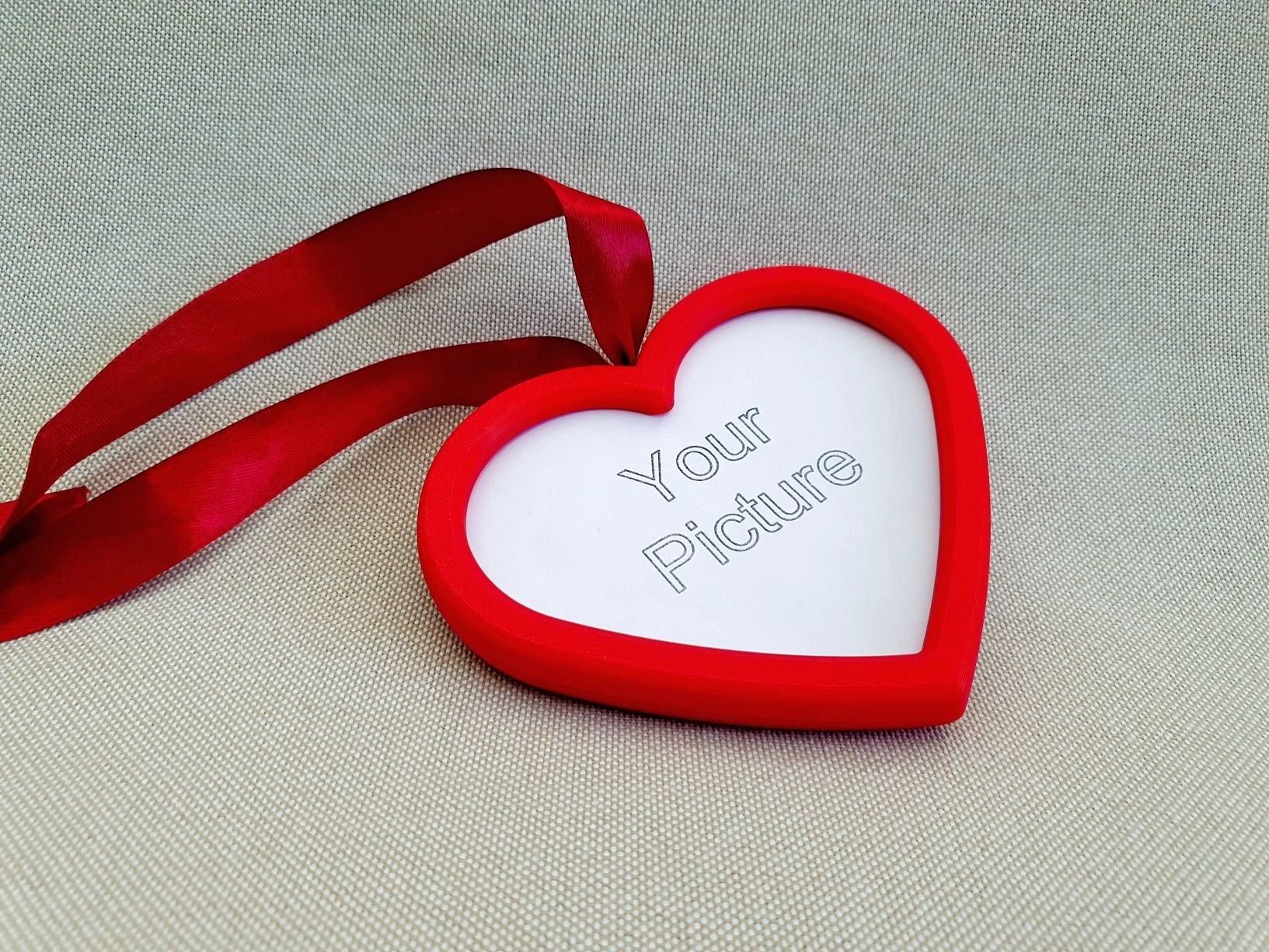 Heart-shaped picture frame 来自 DocLex - MakerWorld