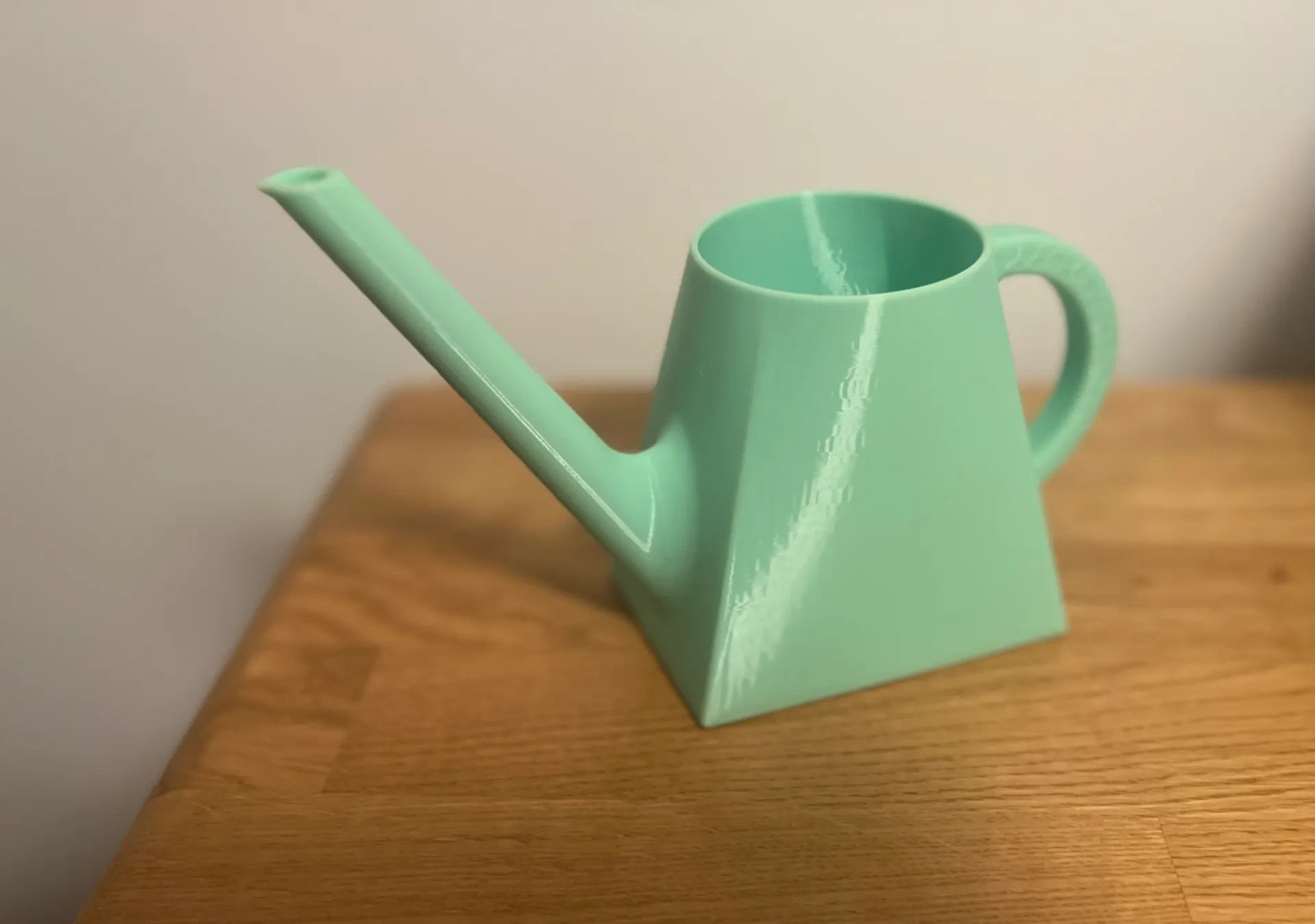 另一款浇水壶，0.4升（0.1加仑），三种尺寸 来自 chmod_700 - MakerWorld