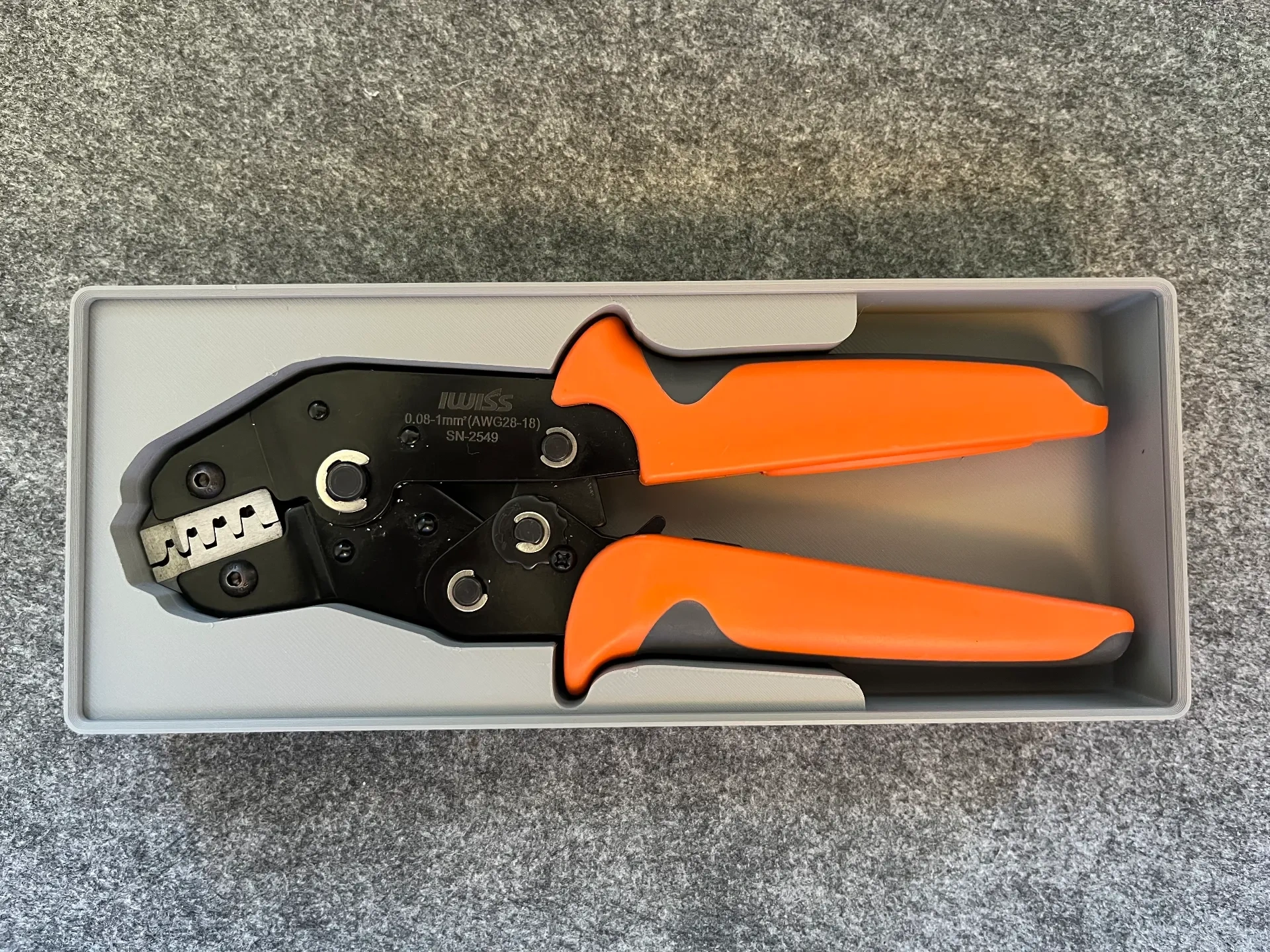 Gridfinity IWISS SN-2549 来自 Scubafan - MakerWorld