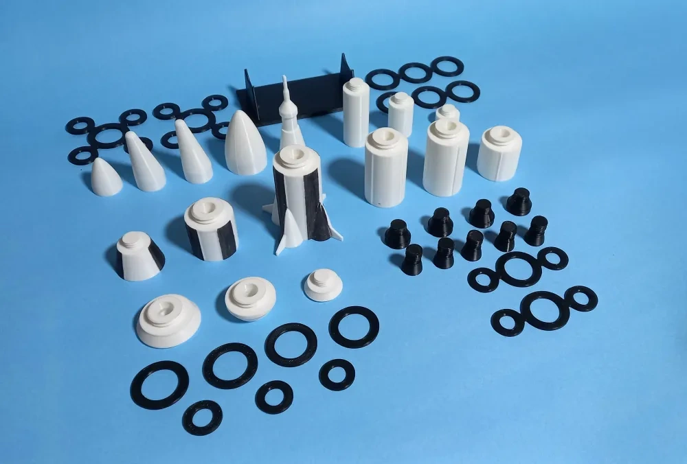 构建火箭：模块化积木套件 来自 MauricioDUARTE MakerWorld：免费下载 3D 模型