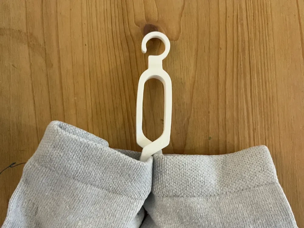 方便的迷你织物晾衣夹 来自 3D Print AS MakerWorld：免费下载 3D 模型