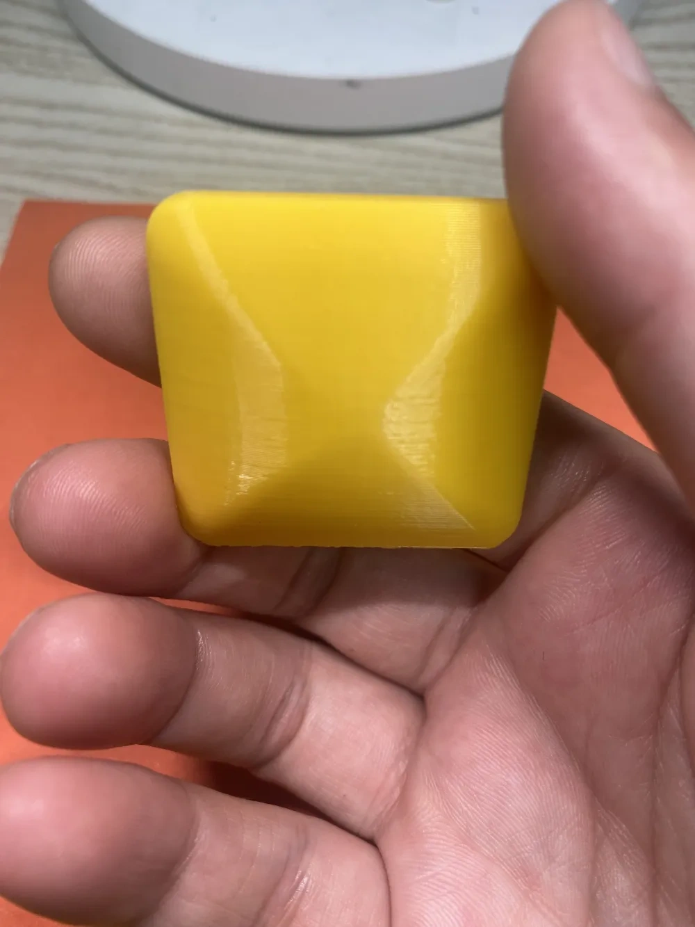 桌面翻转Flipo Flip指尖解压神器 来自 哈哈哈MakerWorld：免费下载 3D 模型