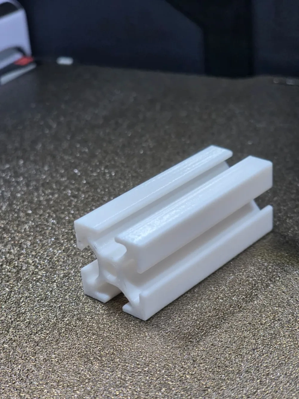 20x20 铝型材 - 免费 3D 打印模型 - MakerWorld